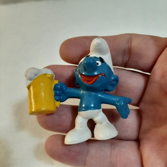 schleich | Toys | Vintage 975 Smurfs Beer Mug Classic Figure Peyo ...